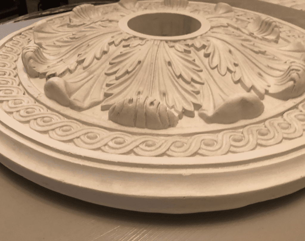 Super curl medallions – Column & Crown